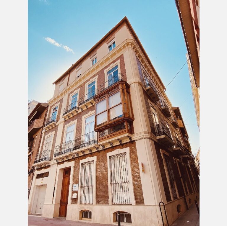 Edificio San Nicolás, 1